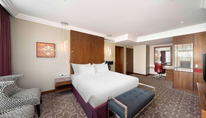 Rooms | Radisson Blu Hotel & Convention Center, Riyadh Minhal
