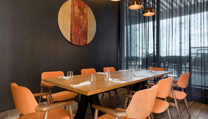 FireLake Restaurant at Radisson Blu Antananarivo Waterfront