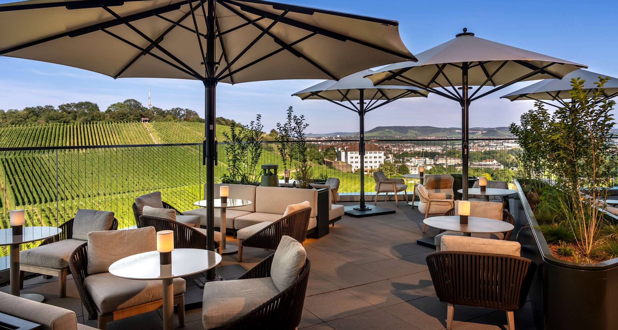 Restaurant at Porsche Design Tower Stuttgart | Radisson Blu