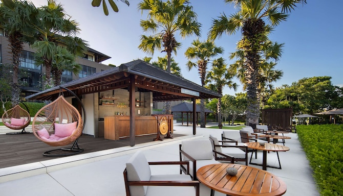 Lucid Liquid | Radisson Blu Resort & Villas, Bali Uluwatu