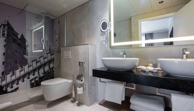 Hotel Rooms & Suites in Basel, Switzerland | Radisson Blu