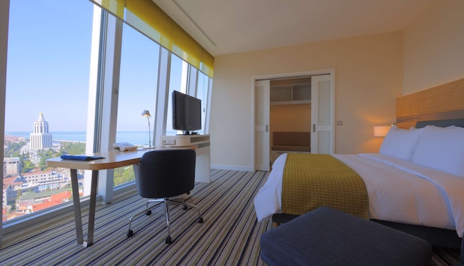 Waterfront Hotel in Batumi, גאורגיה | Radisson Blu Hotel, Batumi