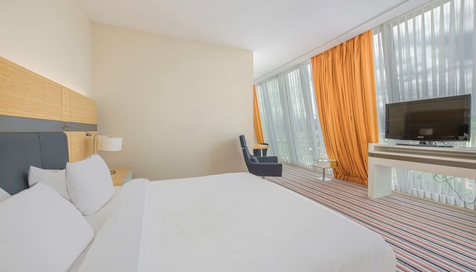 Waterfront Hotel in Batumi, Georgia | Radisson Blu Hotel, Batumi