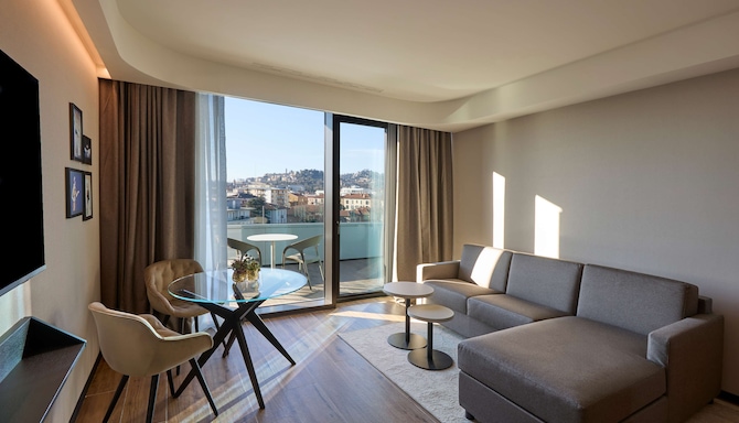 Modern rooms and suites | Radisson Blu Hotel, Bergamo ChorusLife