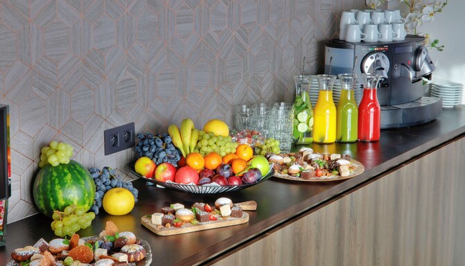 Our dining options for meeting and events | Radisson Hotels