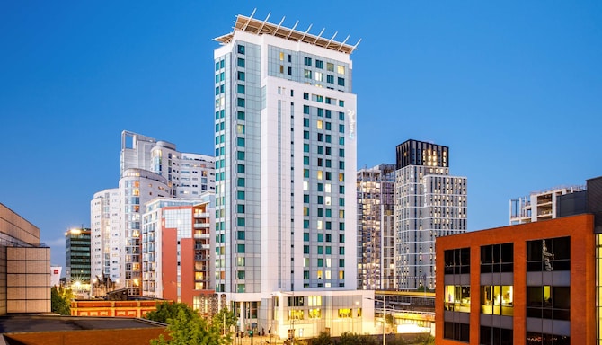 Radisson Blu Hotels & Resorts | Radisson Hotels