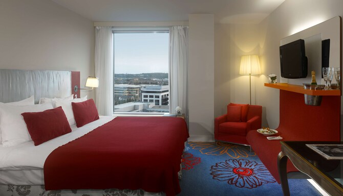 Cardiff hotel near Principality Stadium | Radisson Blu Hotel, Cardiff