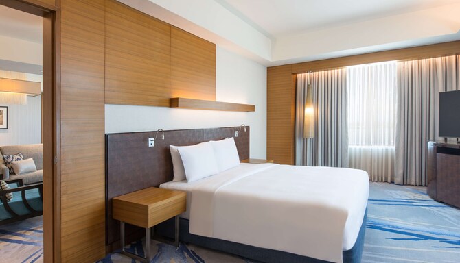 Book Your Cebu Accommodation | Radisson Blu