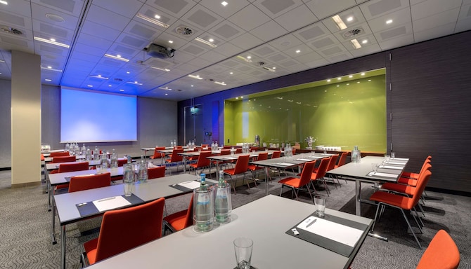 Technology & amenities at Radisson Blu Hotel, Cologne | Radisson Hotels