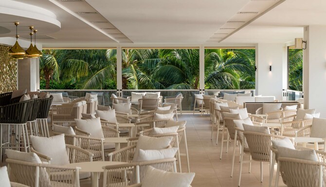 Fire Lake restaurant| Radisson Blu Hotel, Conakry