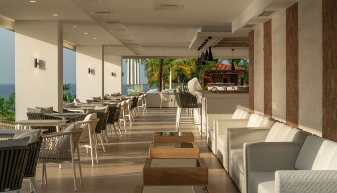 Fire Lake restaurant| Radisson Blu Hotel, Conakry