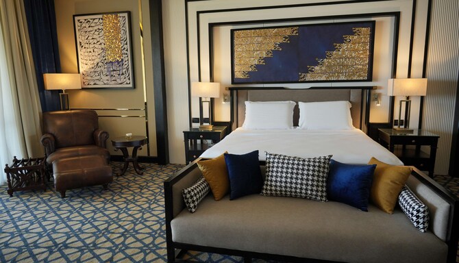 Hotel rooms & suites in Alexandria | Radisson Hotels