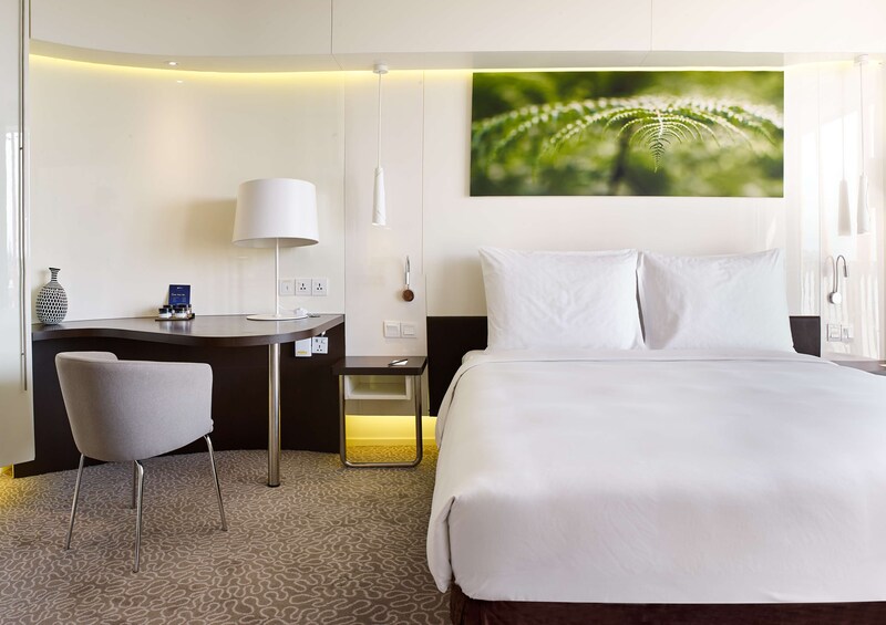 Hotel Rooms & Suites - Radisson Blu, Kigali