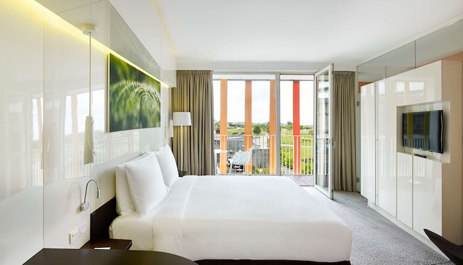 Hotel Rooms & Suites - Radisson Blu, Kigali