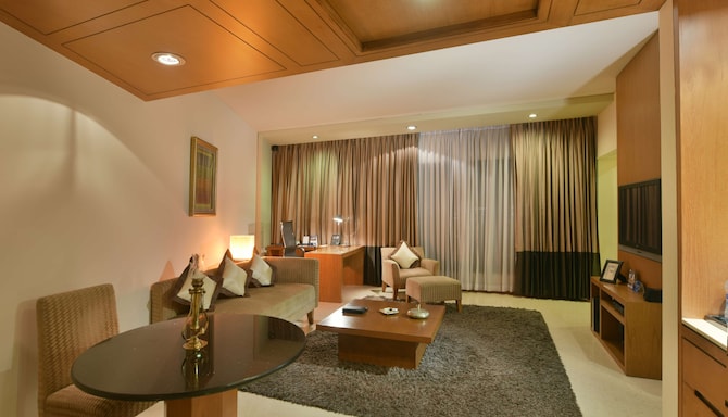 Book Hotels in Dhaka | Radisson Blu