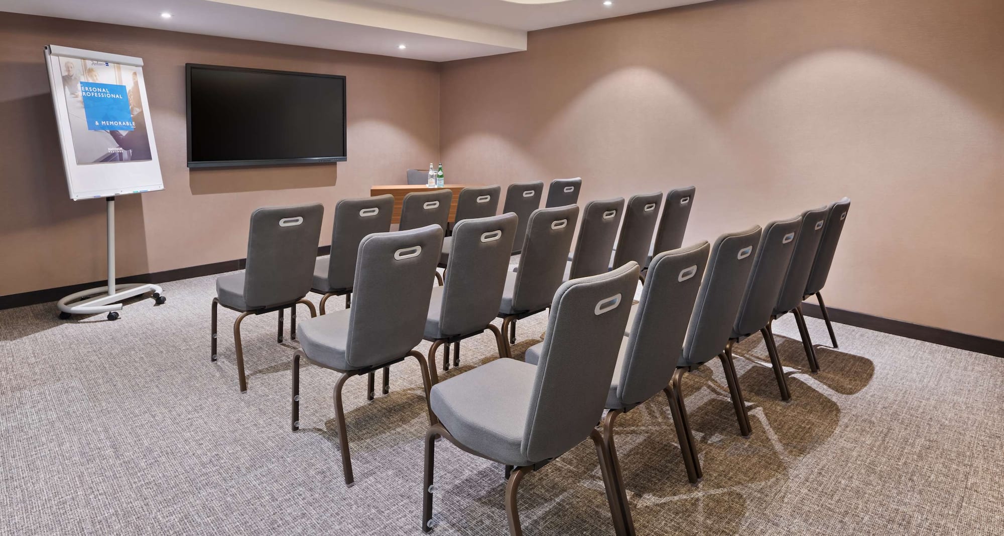 Food & Beverage | Radisson Blu Hotel, Dubai Canal View