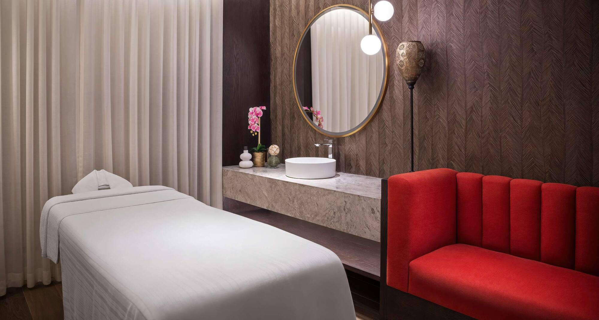 Spa | Radisson Blu Hotel, Dubai Deira Creek