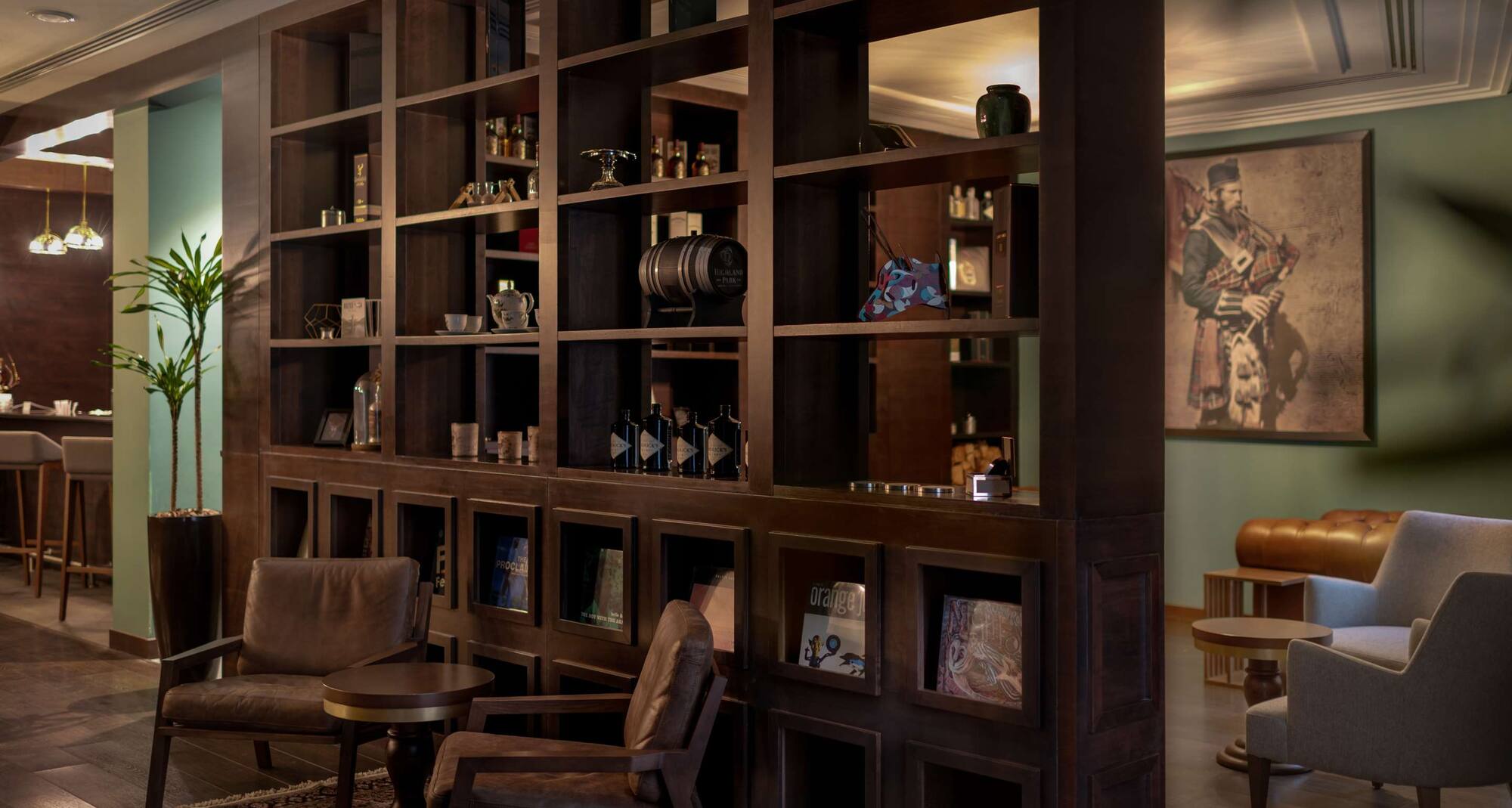 Makar, Scottish bar in Dubai Business Bay | Radisson Hotels