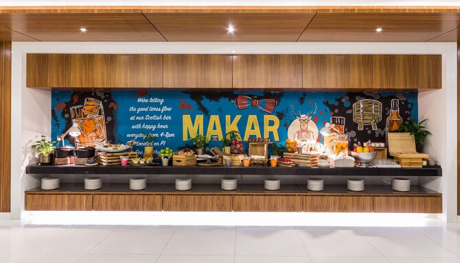 Food & Beverage | Radisson Blu Hotel, Dubai Waterfront