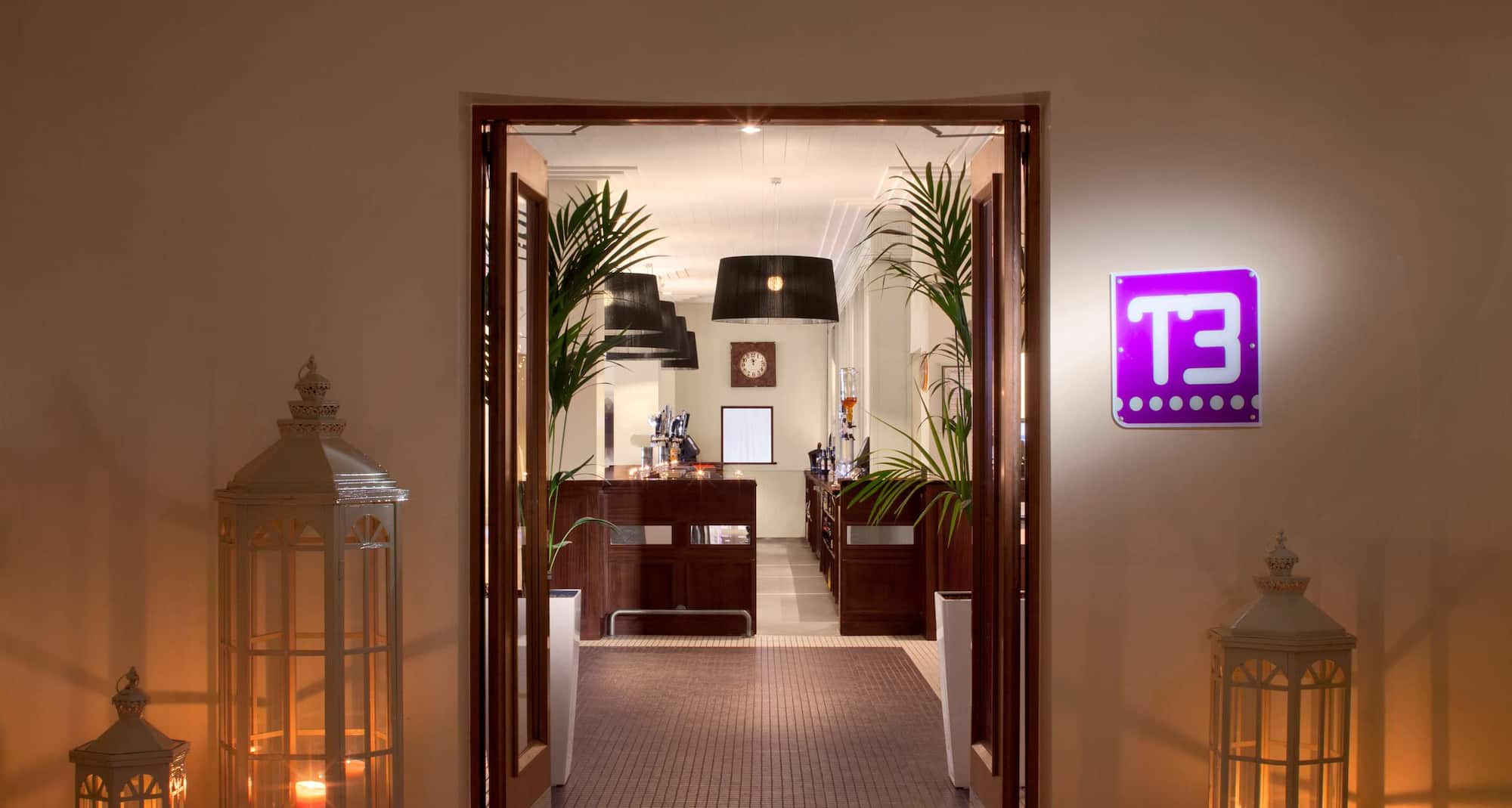 T3 Bar | Radisson Blu Hotel, Dublin Airport