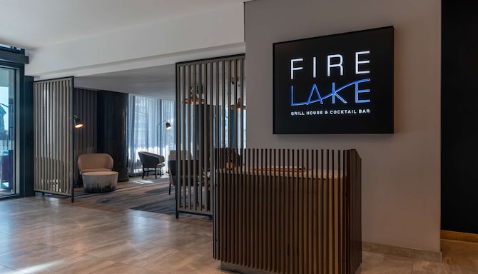 Firelake Restaurant Durban | Radisson Blu Hotel, Durban Umhlanga