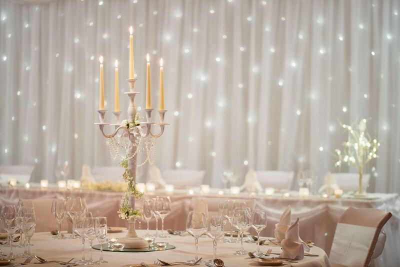Celebrate beautiful weddings in Durham | Radisson Hotels