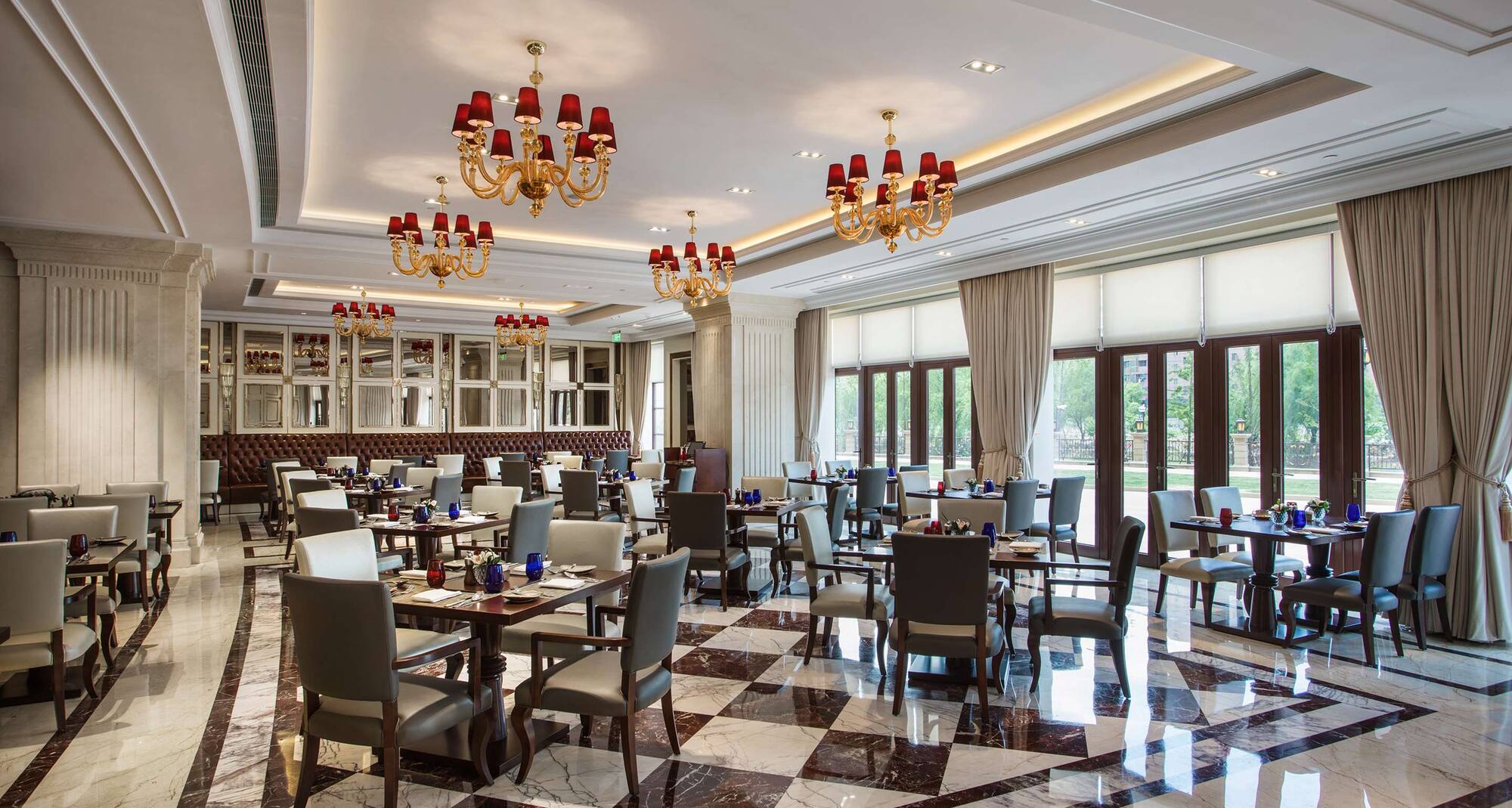 Dine at Radisson Blu Restaurants near the Hongqiao Airport | Radisson ...