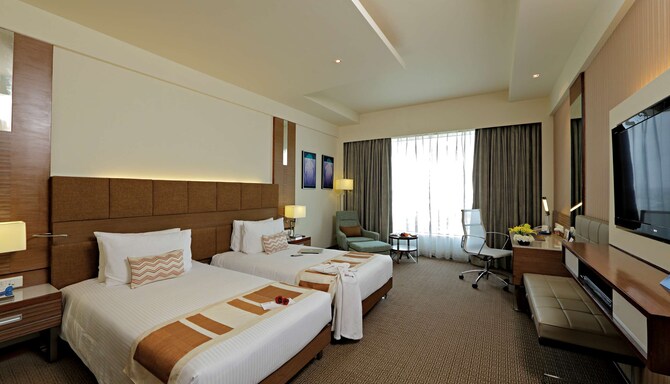 Book Radisson Blu Hotel Rooms in Greater Noida | Radisson Hotels