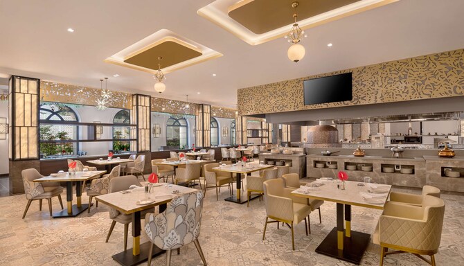 Contact the Radisson Blu Hotel GRT Chennai | Radisson Hotels - Book Now