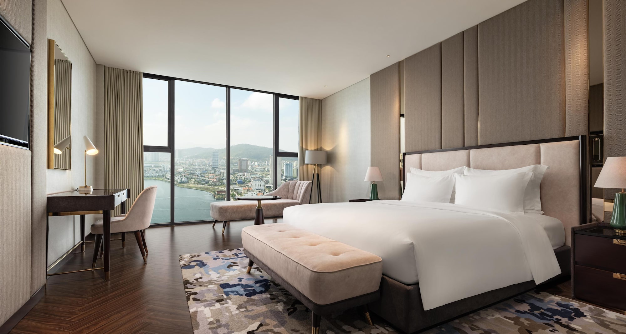 Elegant rooms and suites | Radisson Blu Hotel, Ha Long Bay