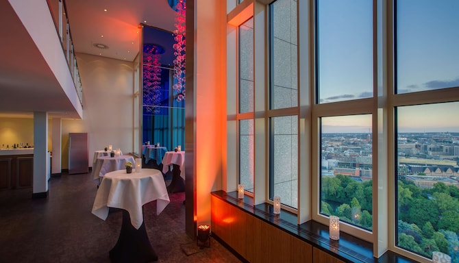Radisson Blu Hotel, Hamburg - High End Event Location