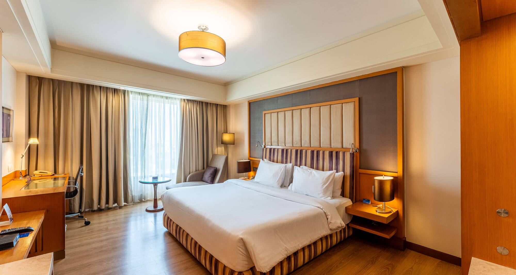 Book Hotel Rooms in Indore| Radisson Blu