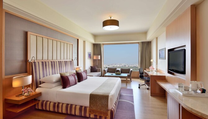 Book Hotel Rooms in Indore| Radisson Blu