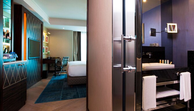 Hotel Rooms & Suites - Radisson Blu Pera in Istanbul, Taksim