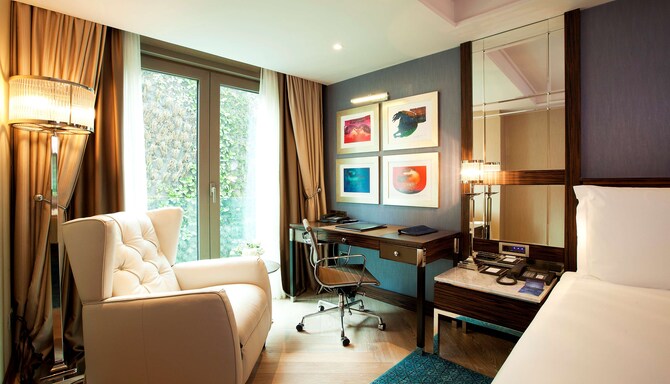 Istanbul Hotels in Beyoglu | Radisson Blu Hotel Istanbul Pera