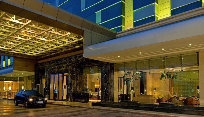 Contact the Radisson Blu Jaipur | Radisson Hotels