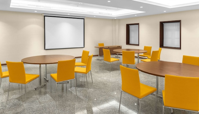 Meeting Rooms & Events in Kuwait City - Radisson Blu
