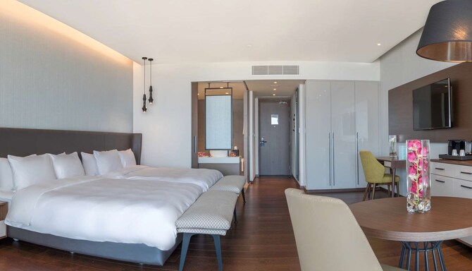 Hotel in Larnaca Cyprus | Radisson Blu Hotel Larnaca