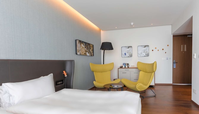 Hotel in Larnaca Cyprus | Radisson Blu Hotel Larnaca