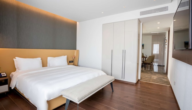 Hotel in Larnaca Cyprus | Radisson Blu Hotel Larnaca