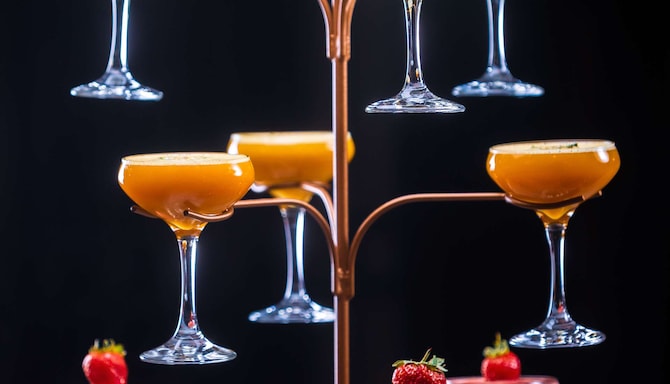 Restaurant and Cocktail Bar in Leeds - Book Now | Radisson Blu