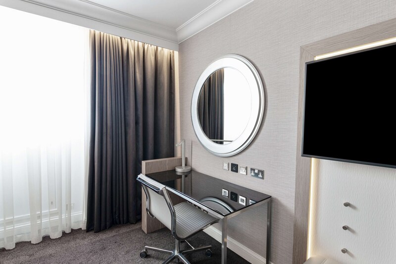Leeds Hotels | Radisson Blu Hotel, Leeds City Centre