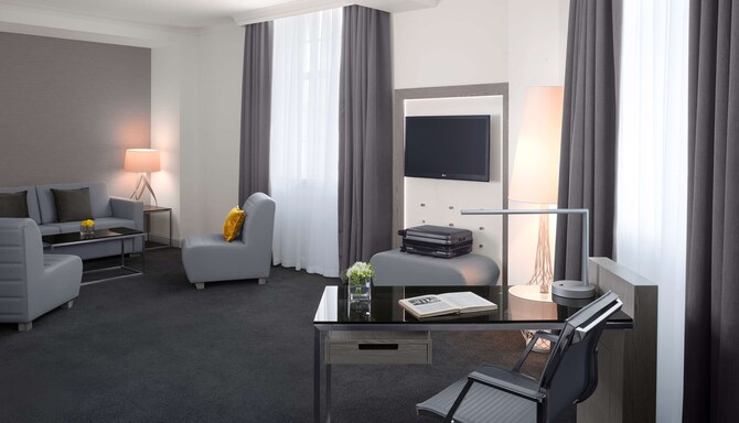 Leeds Hotels | Radisson Blu Hotel, Leeds City Centre