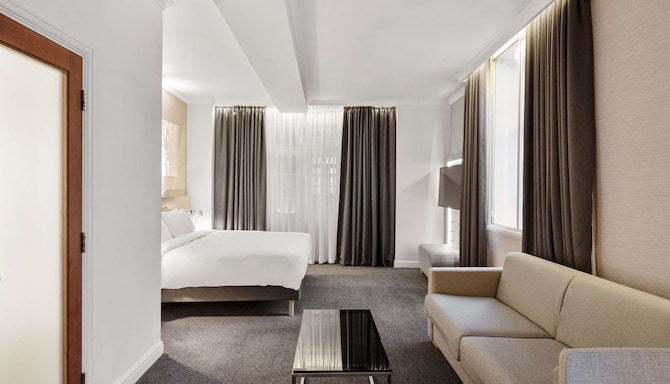 Leeds Hotels | Radisson Blu Hotel, Leeds City Centre