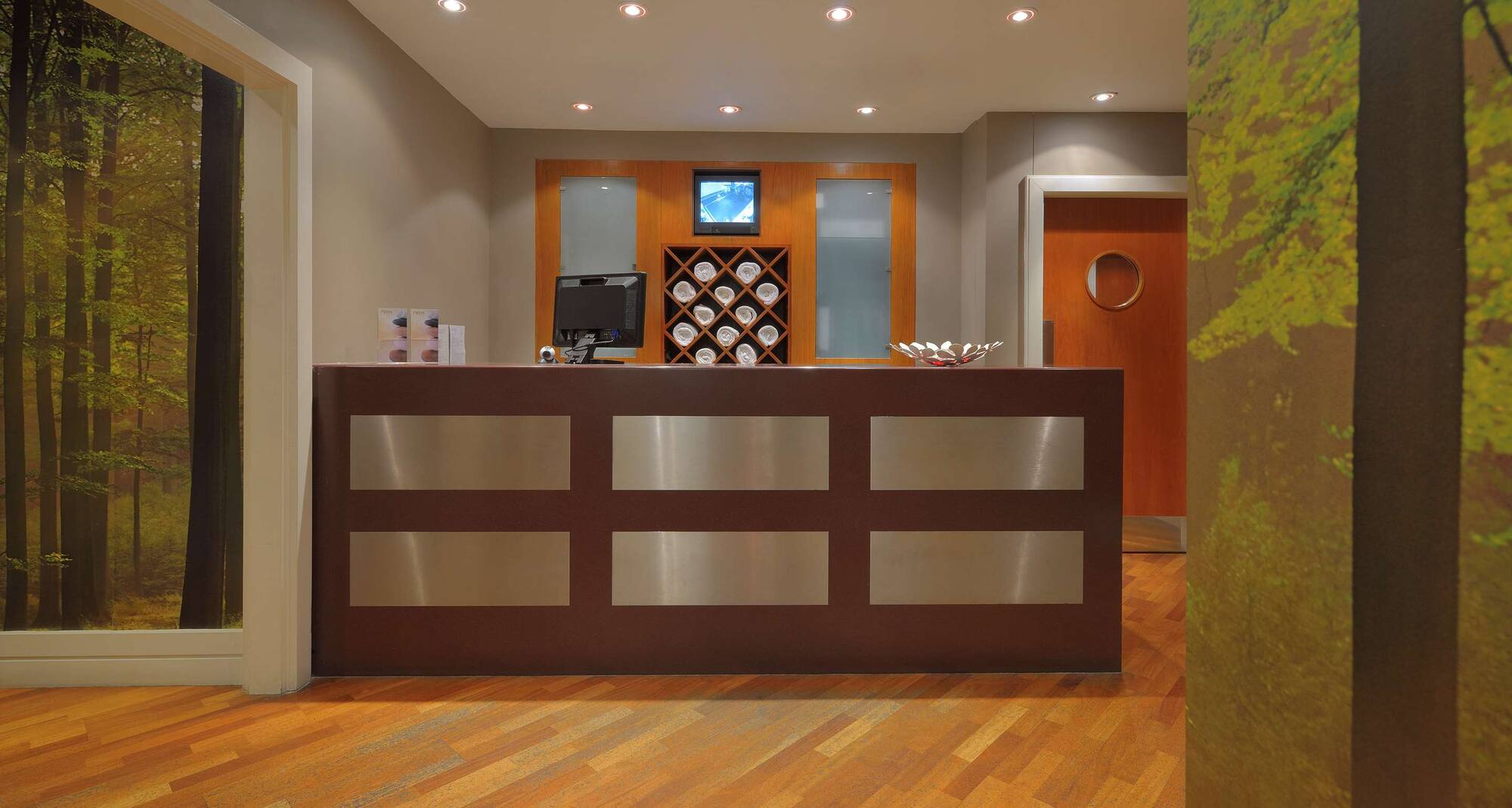 Contact Information - Radisson Blu Hotel, Liverpool City Centre