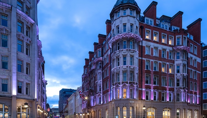 Attractions near Covent Garden | Radisson Blu Hotel, London Tottenham ...
