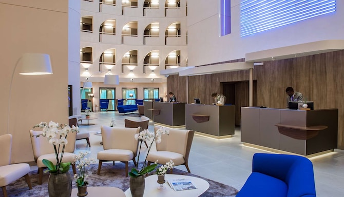 Hotel in the Part-Dieu Tower | Radisson Blu Hotel, Lyon