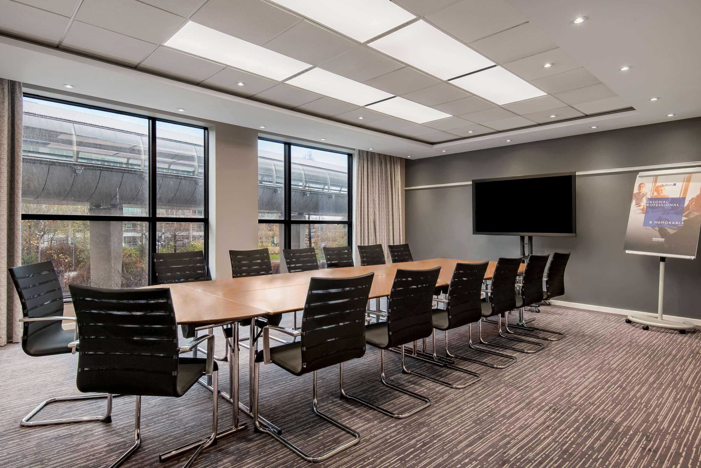 Radisson Blu Hotel Manchester Airport Reviews | Radisson Hotels