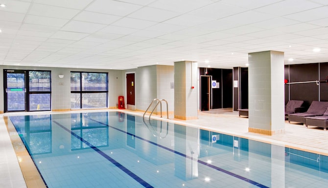 Hotel with spa near Manchester Airport | Radisson Blu