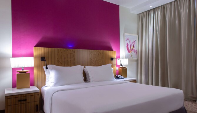 Hotels in Muscat City Centre, Oman | Radisson Blu Hotel Muscat